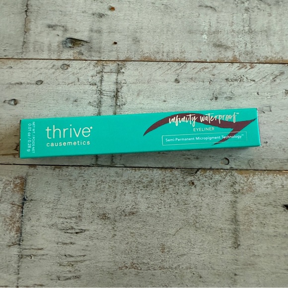 thrive causemetics | Makeup | New In Box Thrive Causemetics Waterproof ...